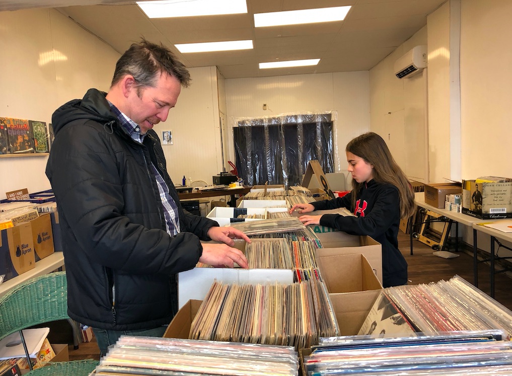 Now Spinning in Maplewood: Outsider Records Offers Vinyl…and a Super ...